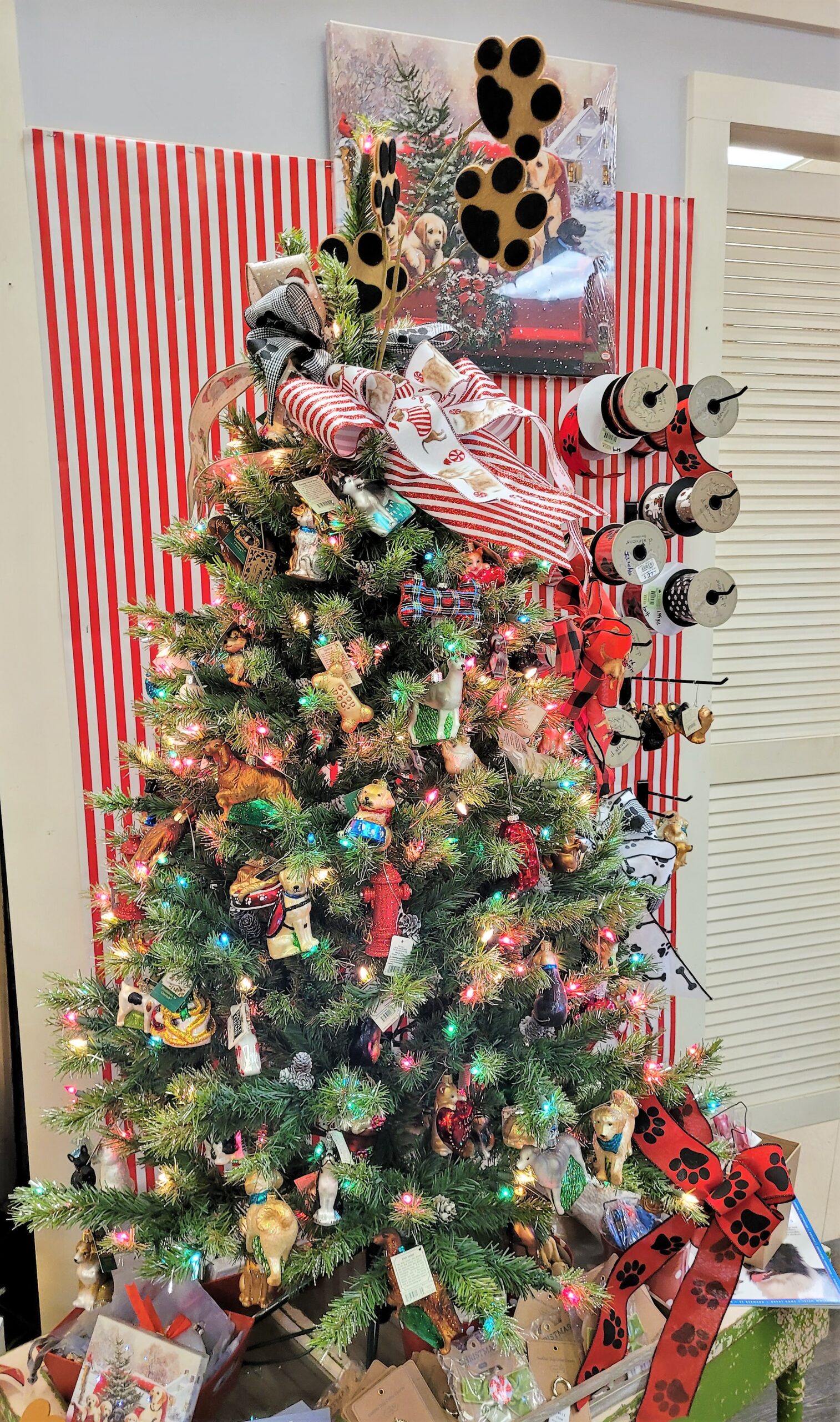 Dog-Themed Holiday Tree • Farmhouse Magic Blog