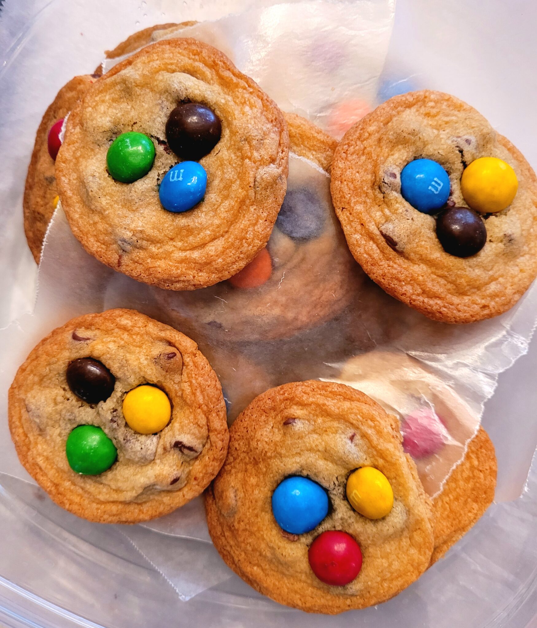 Non-melting M&M's • Farmhouse Magic Blog